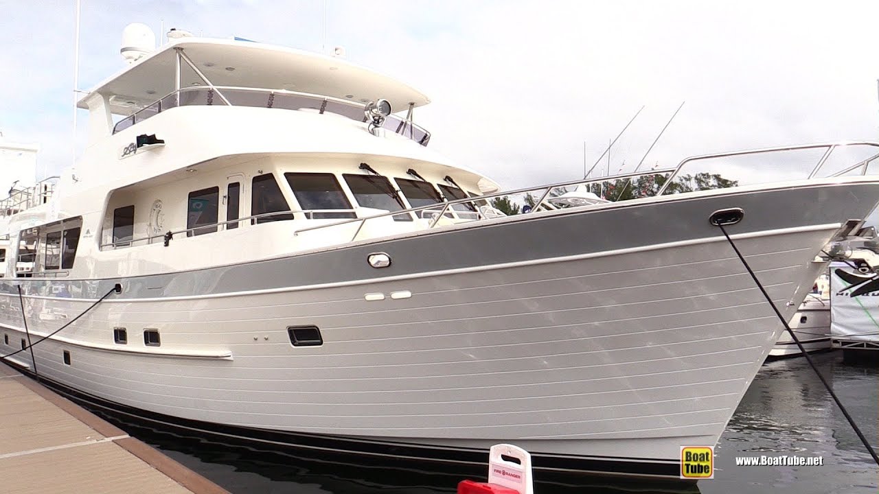 2015 Outer Reef 880 Classic Series Motor Yacht - Deck and Interior ...