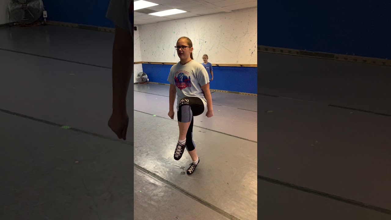 Intermediate light jig to music - YouTube