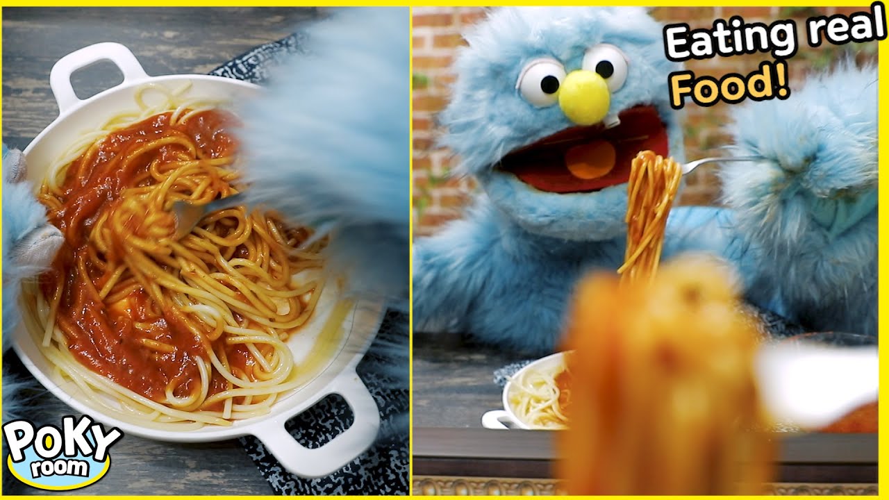 doll eat | kid learn | real food eating | spaghetti - YouTube