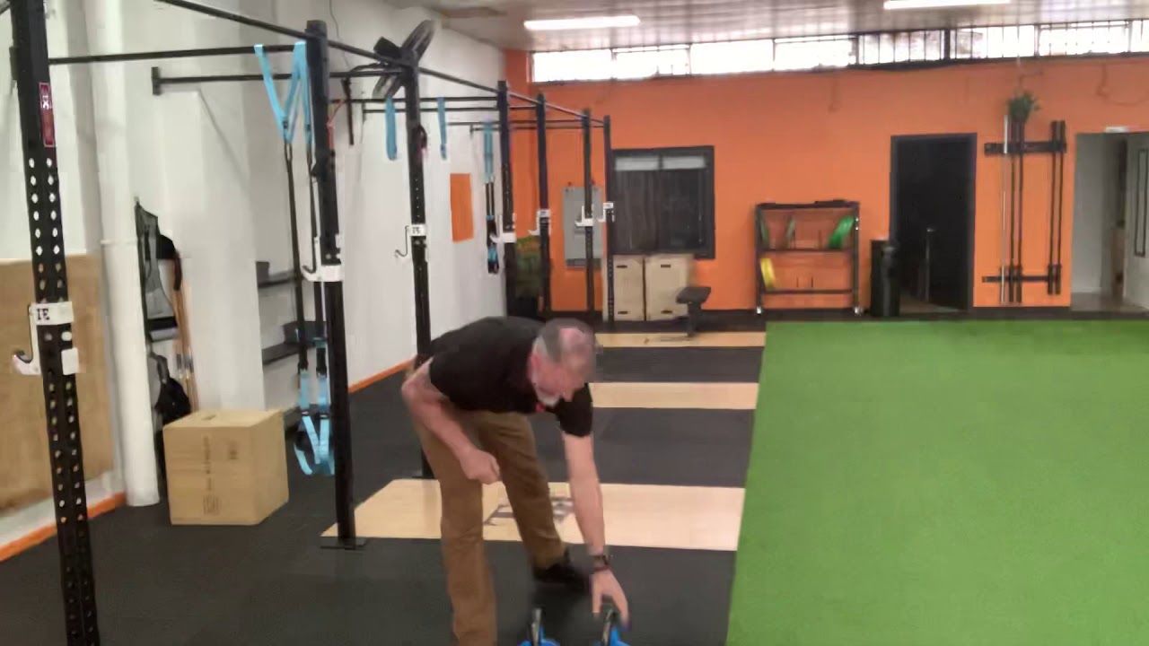 2 kettlebell alternating bent over row - YouTube