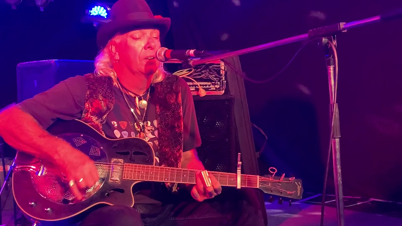 Natural Boogie @ the Perth Blues Club - YouTube