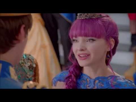 Descendants 2 | Mal Kiss Ben - YouTube