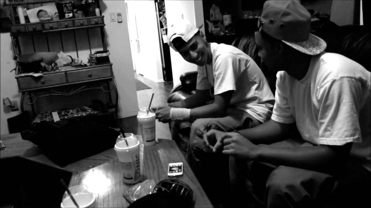 Brandyn and Eddie Chillin ( Crib Session ) - YouTube