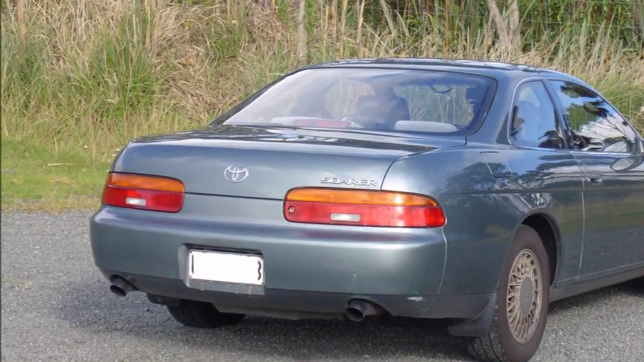 Toyota Soarer 4.0Gt On The Road - YouTube