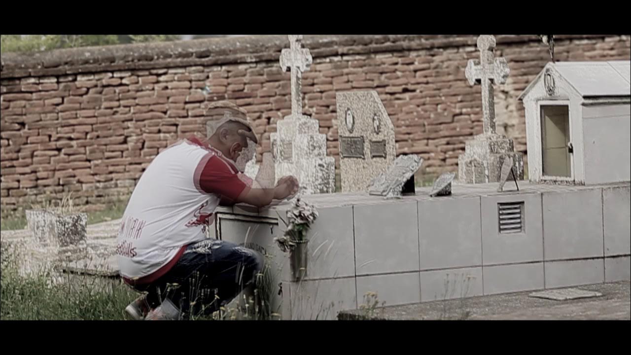 Mak Donal - Nadie muere de amor (Video Oficial) - YouTube Music