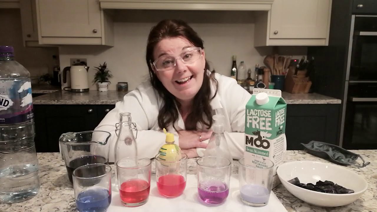 Messy Church (Science) at home....Making red cabbage indicator! - YouTube