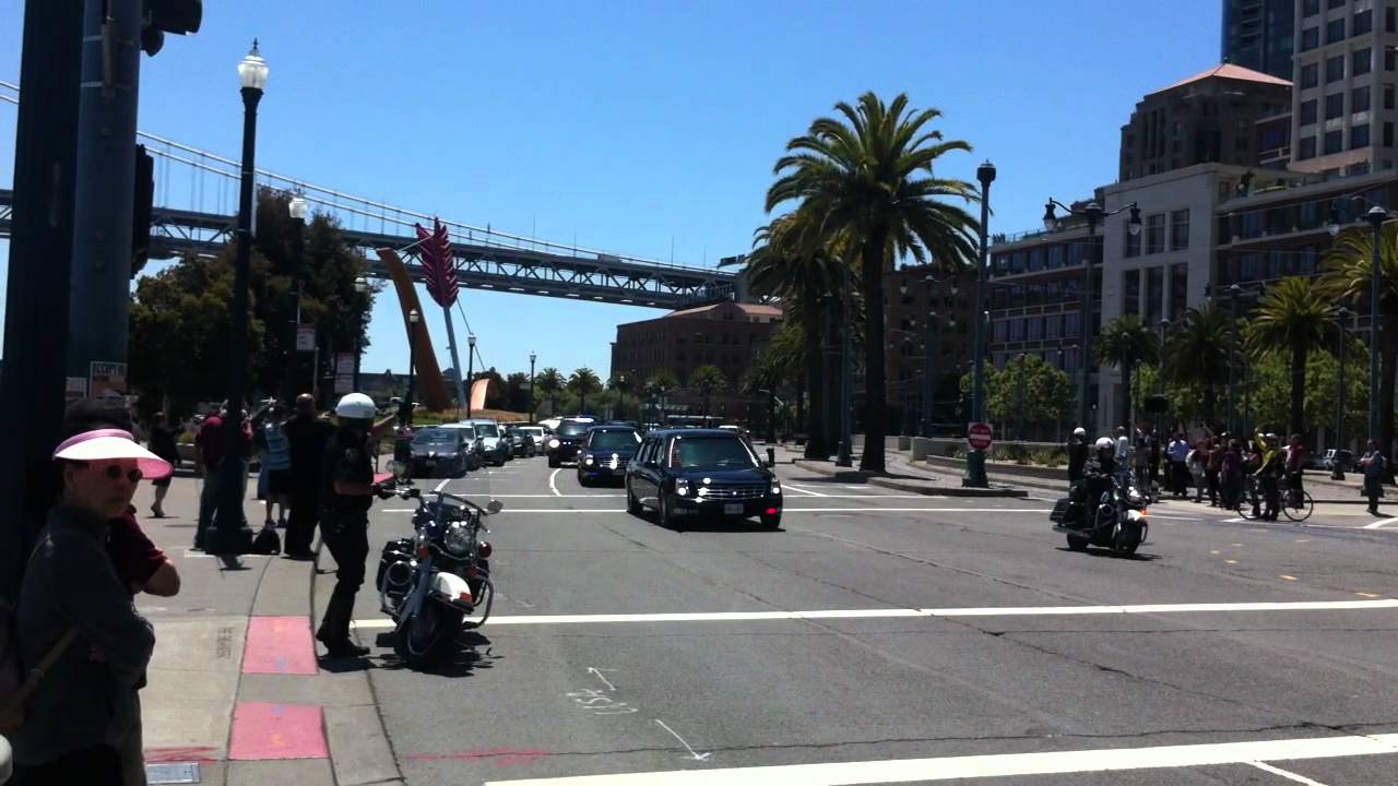 President Obama motorcade in San Francisco - YouTube