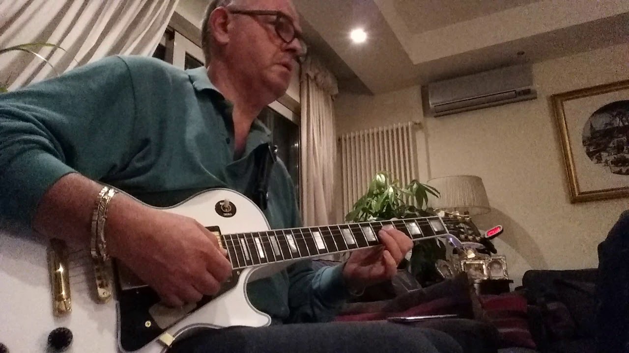 Angelo Volpe's guitar blues - YouTube