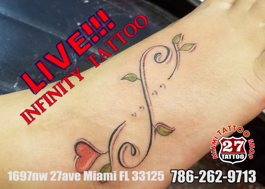 How to Make Infiniti Tattoo in her foot LIVE!!!! - YouTube