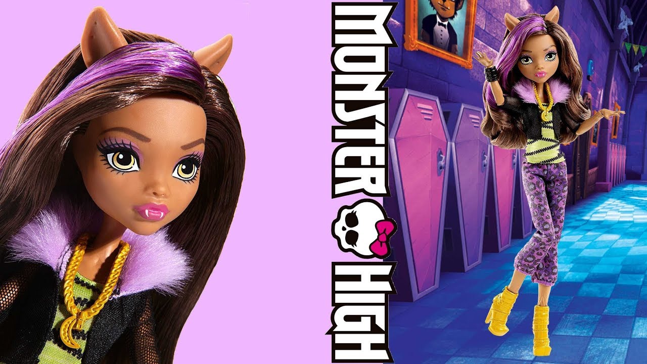Monster High Clawdeen Wolf in First Day at School Plus Giveaway - YouTube