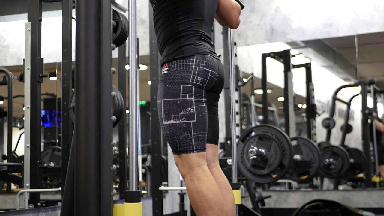 Smith Machine Calf Raises - YouTube