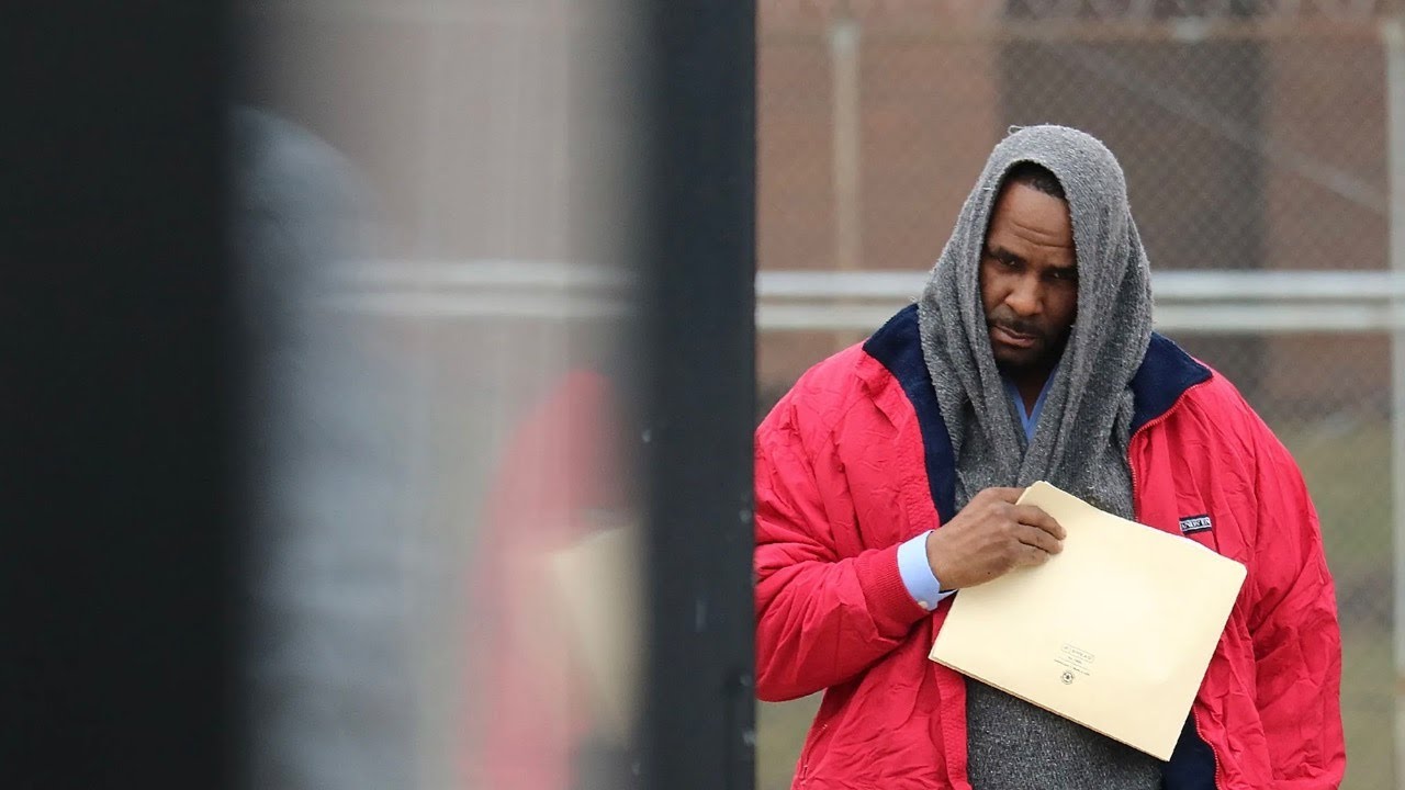 🔴R. KELLY RUSHED TO HOSPITAL WITH LIFE THREATENING OD! - YouTube