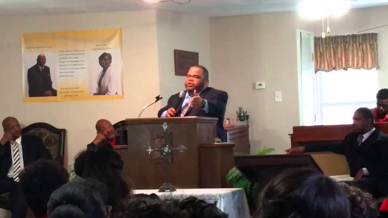 Pastor Fred Thomas Preaching on Sunday 12/13/15 - YouTube