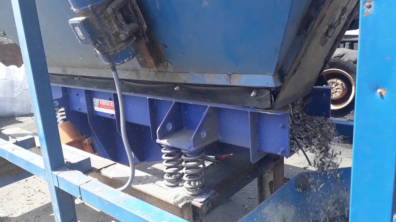 TRANSPORTADOR VIBRANTE CON TOLVA DE ALMACENAMIENTO - VIBROTECH ...