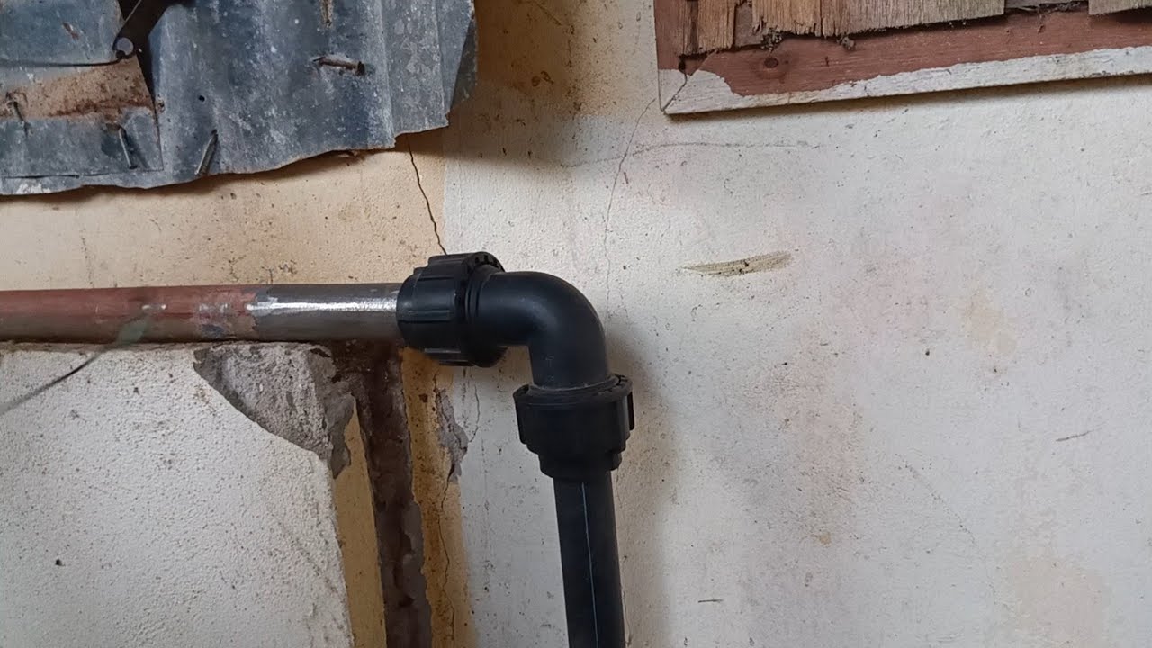 part2 cara sambung poly pipe dengan pipe besi - YouTube