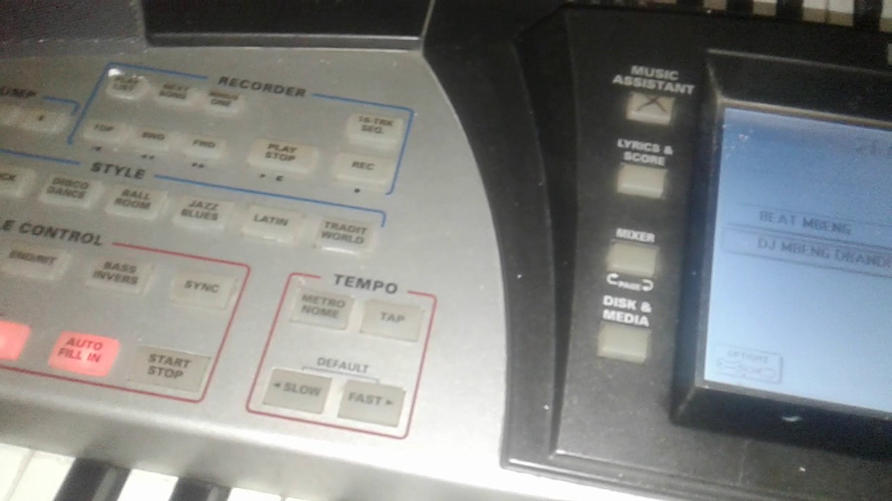 Keyboard Roland E50 - YouTube
