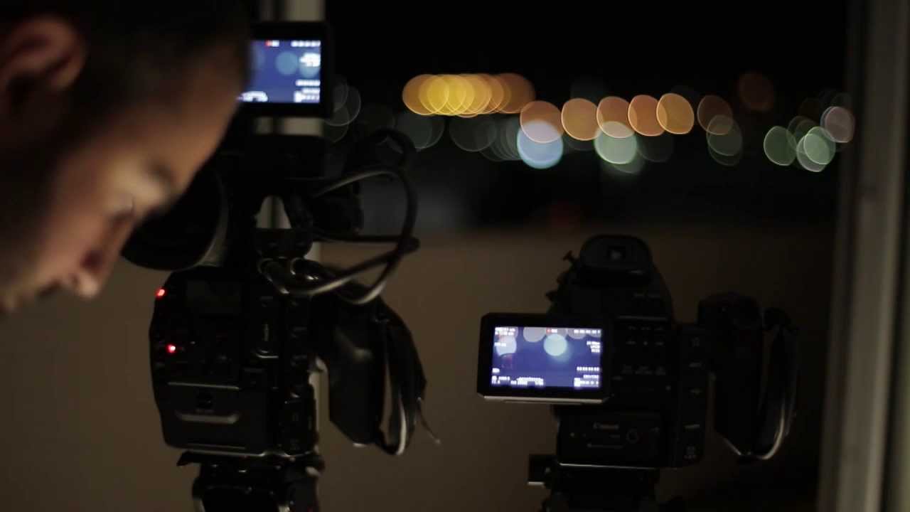 Canon C100 + C300 - 80000 ISO Test - YouTube