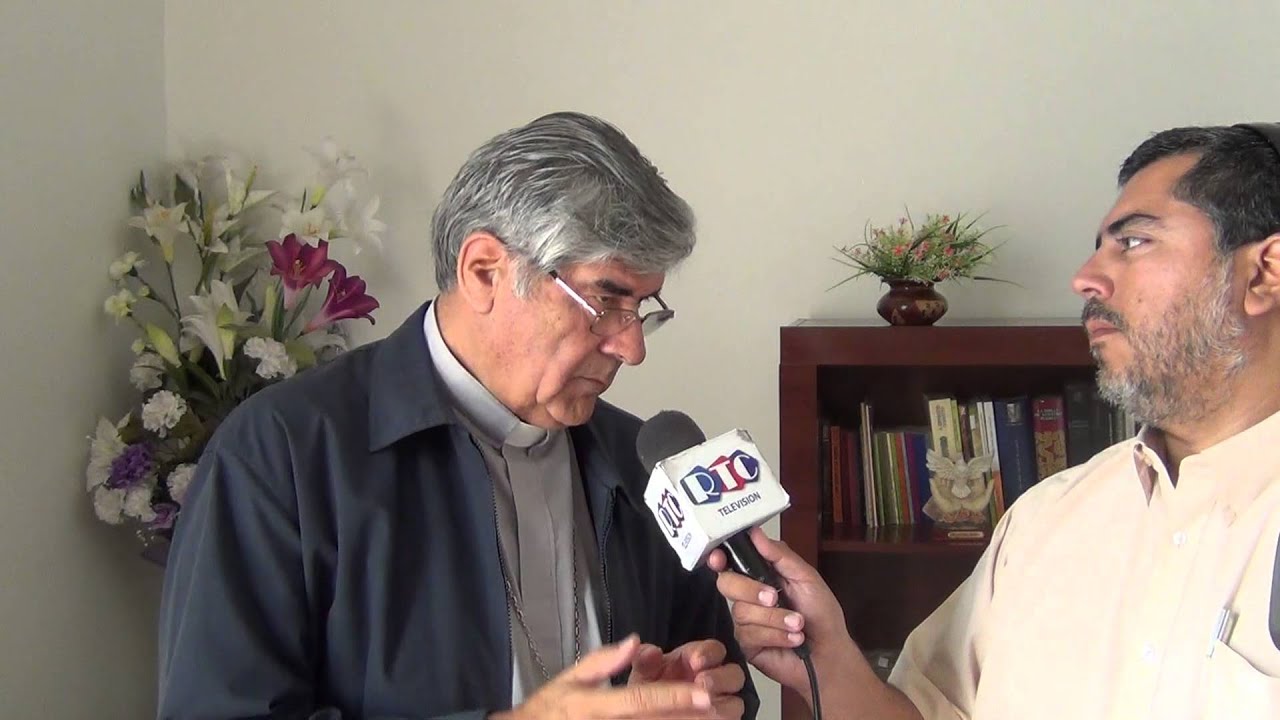 Monseñor Pablo Lizama - Mensaje de Semana Santa en RTC Televisión ...