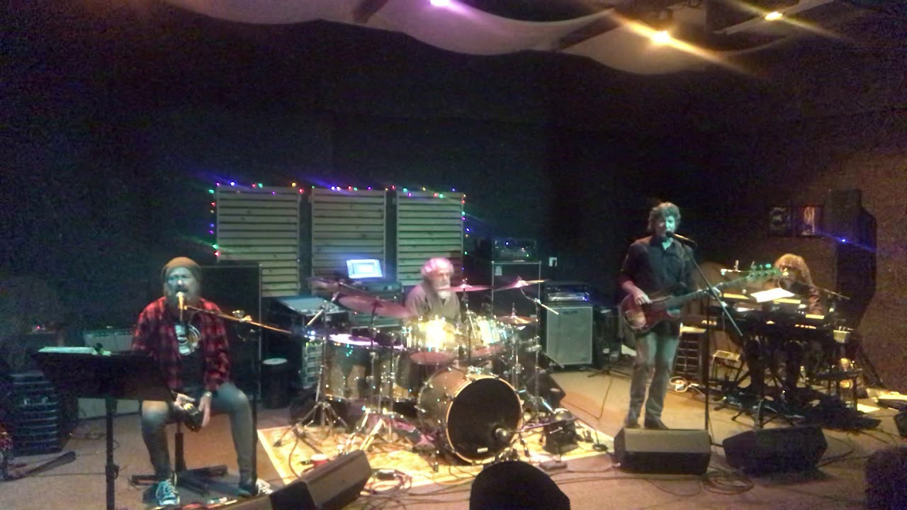 Jon Nichols band live at Marks house of sound live - YouTube