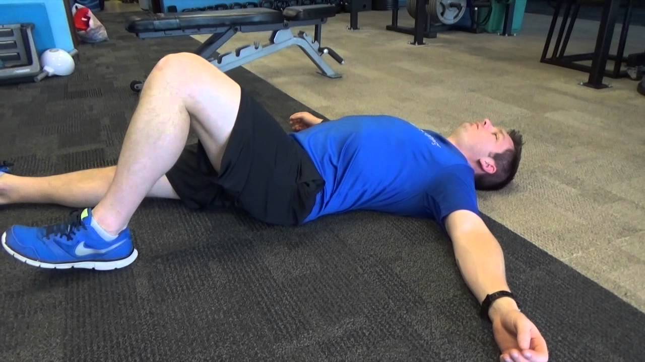 Lying Single Leg Pelvic Rotations - YouTube