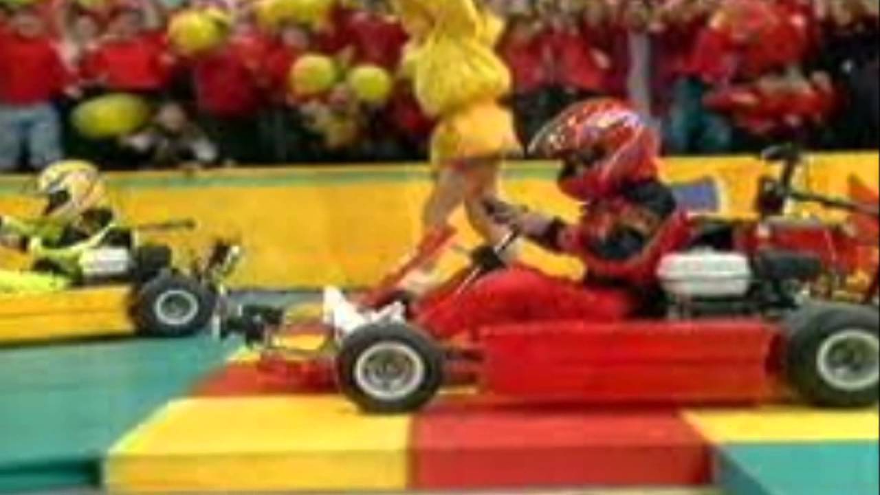 fun house uk full theme - YouTube