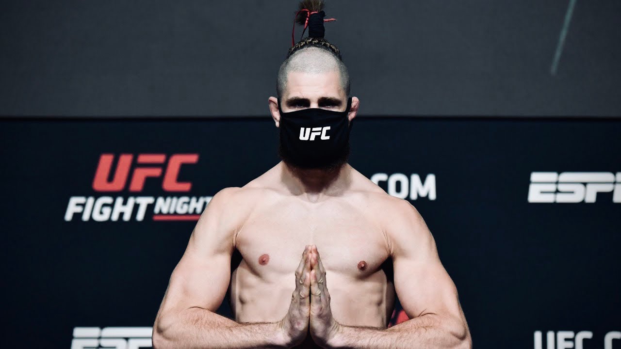 Jiří Procházka illustrates Bruce Lee’s philosophy of martial arts - YouTube