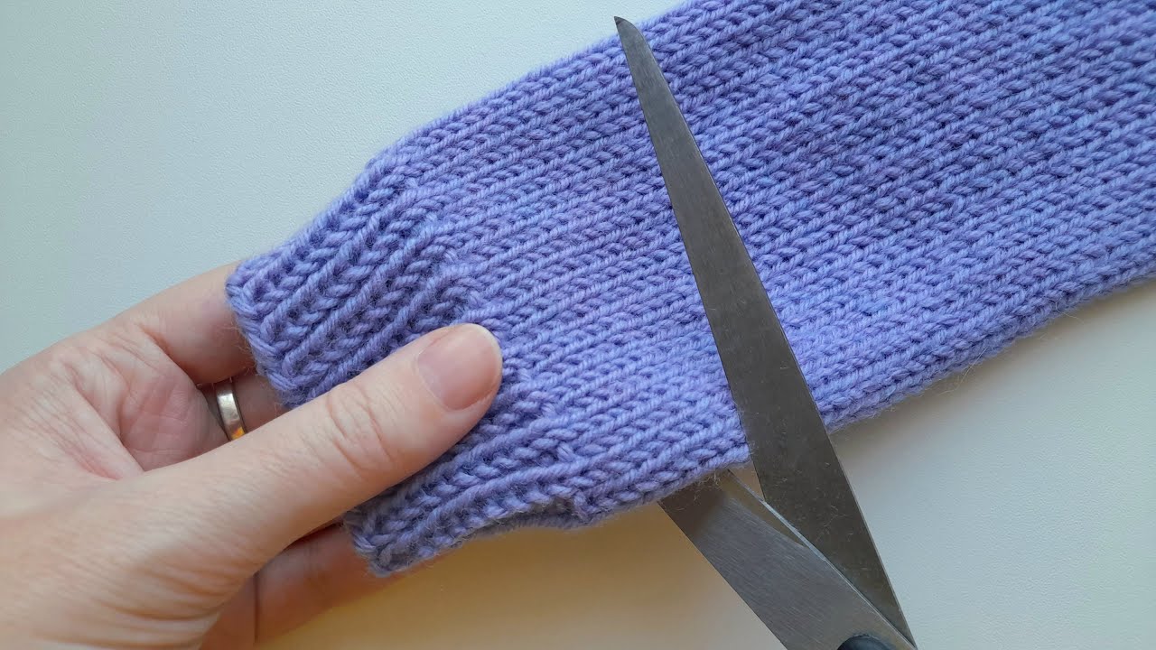 🔥 The Easy Way to Shorten Sweater Sleeves that are too Long - YouTube