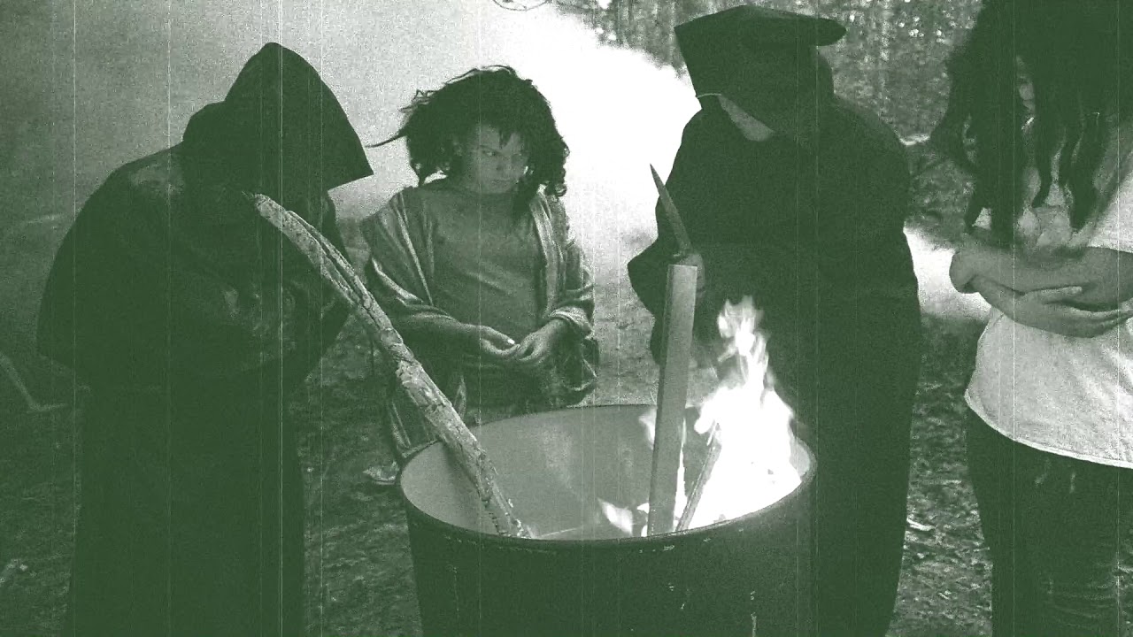 The Barn of Terror 2019: The Corn Remembers - YouTube