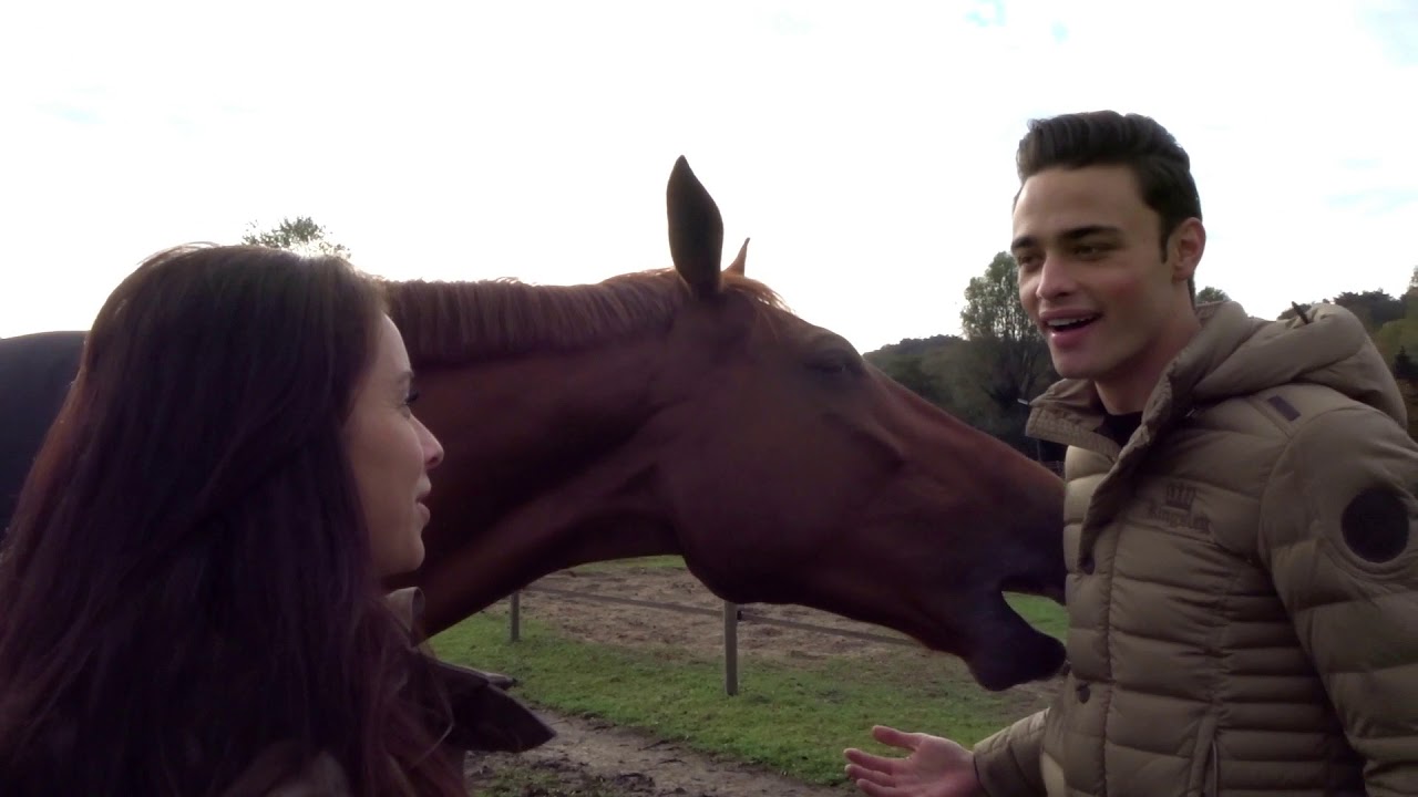 Danielle van Mierlo meets Matt Harnacke - YouTube