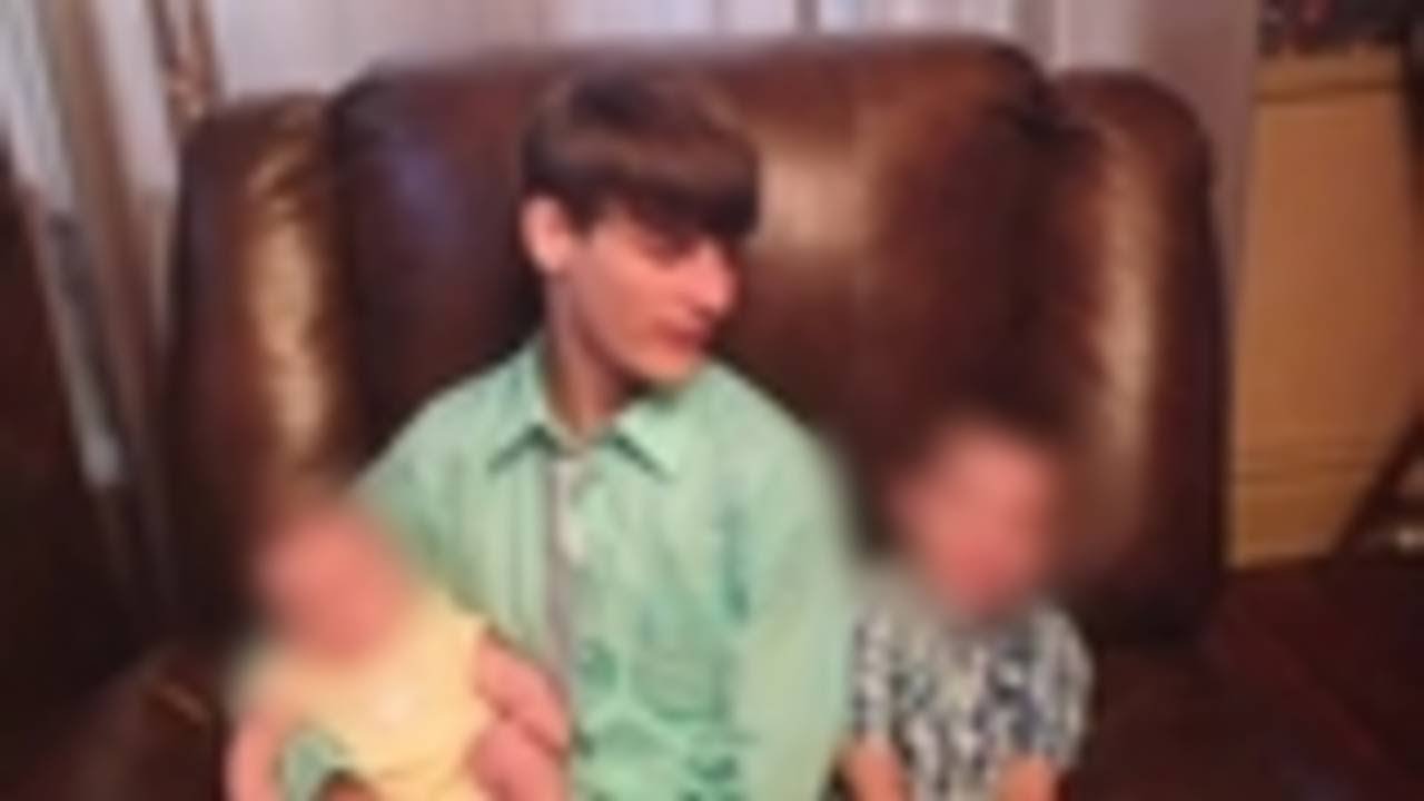 HOME VIDEO: Logan Mott with two new family members - YouTube