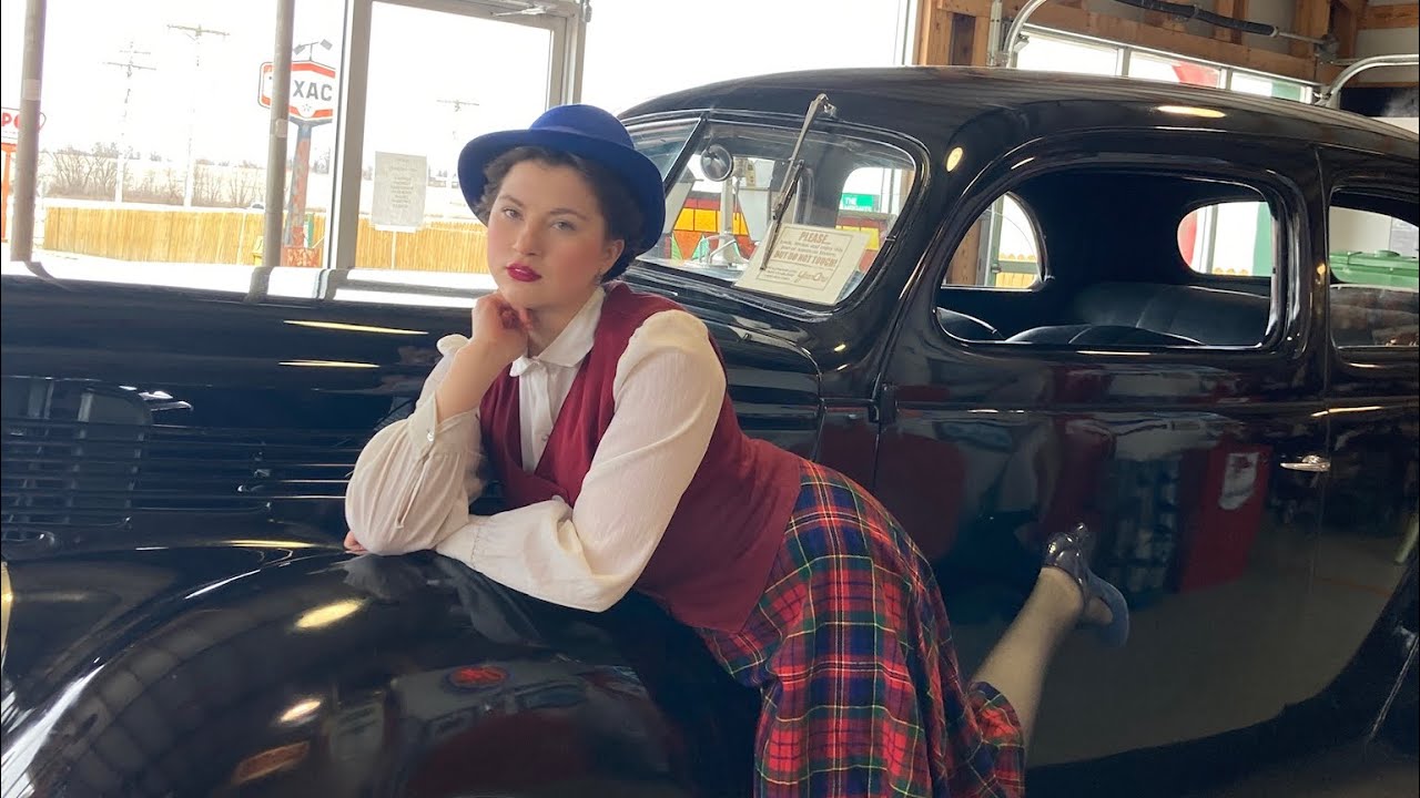 What I’d wear to a Frank Sinatra Concert (Styling a Blue Fedora) - YouTube