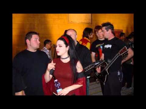 Rare Pictures of Amy Lee and the band - YouTube
