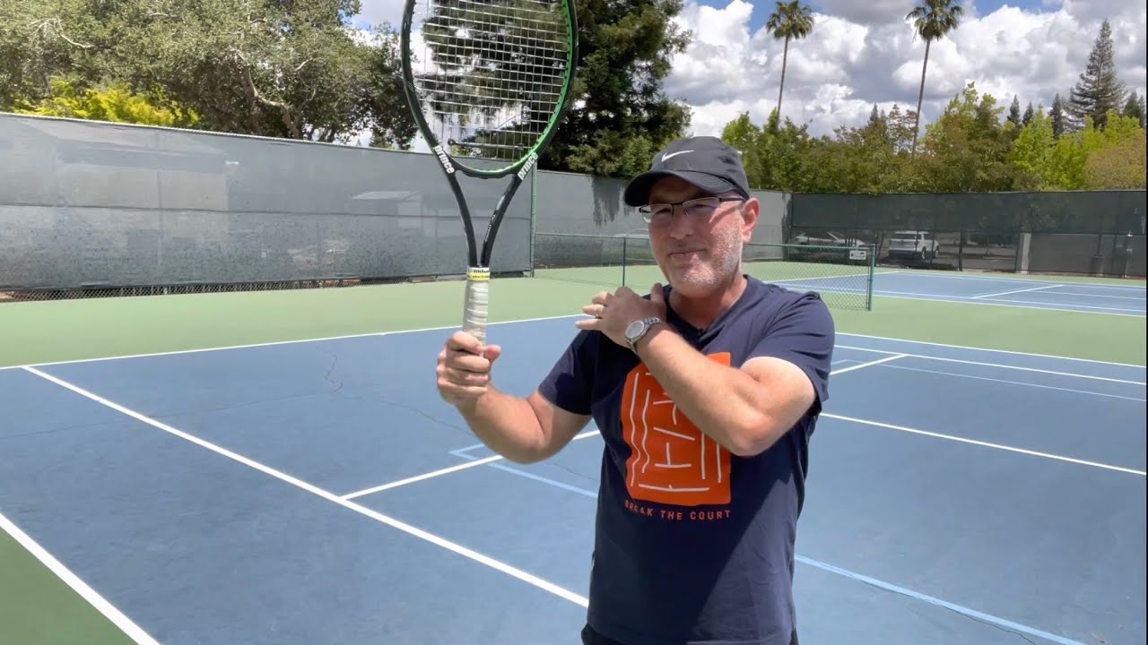 Coach Adam’s Forehand Adapt for Shoulder Injuries - YouTube