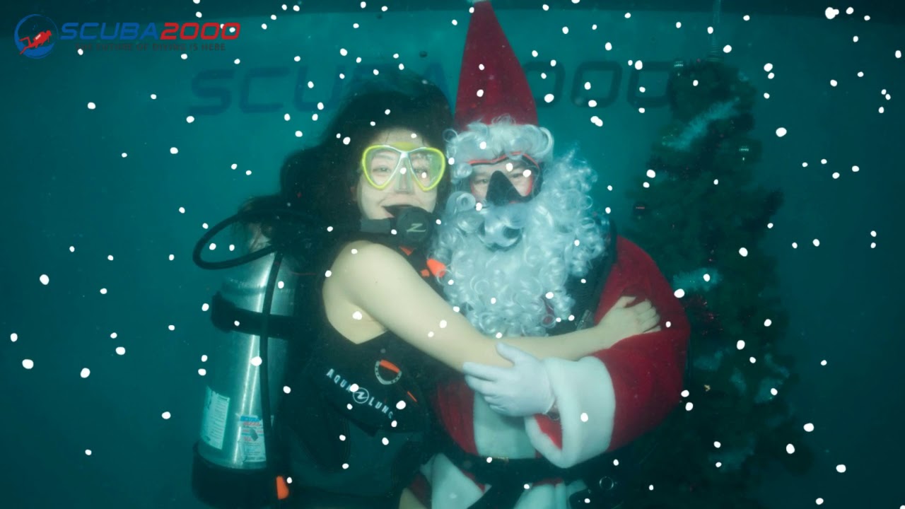 Underwater Santa @scuba2000 December 2018 - YouTube