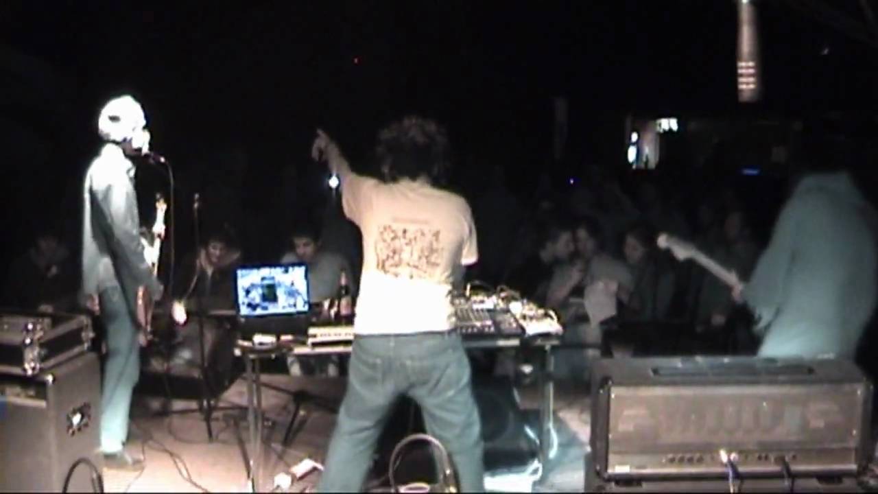 GIHT SHASIE Masoni Live @ Kocka, Split, 29.4.2009. - YouTube