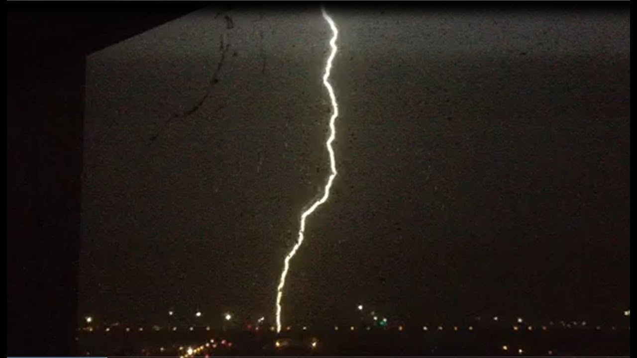 The Lightning Over Beijing BDA - YouTube