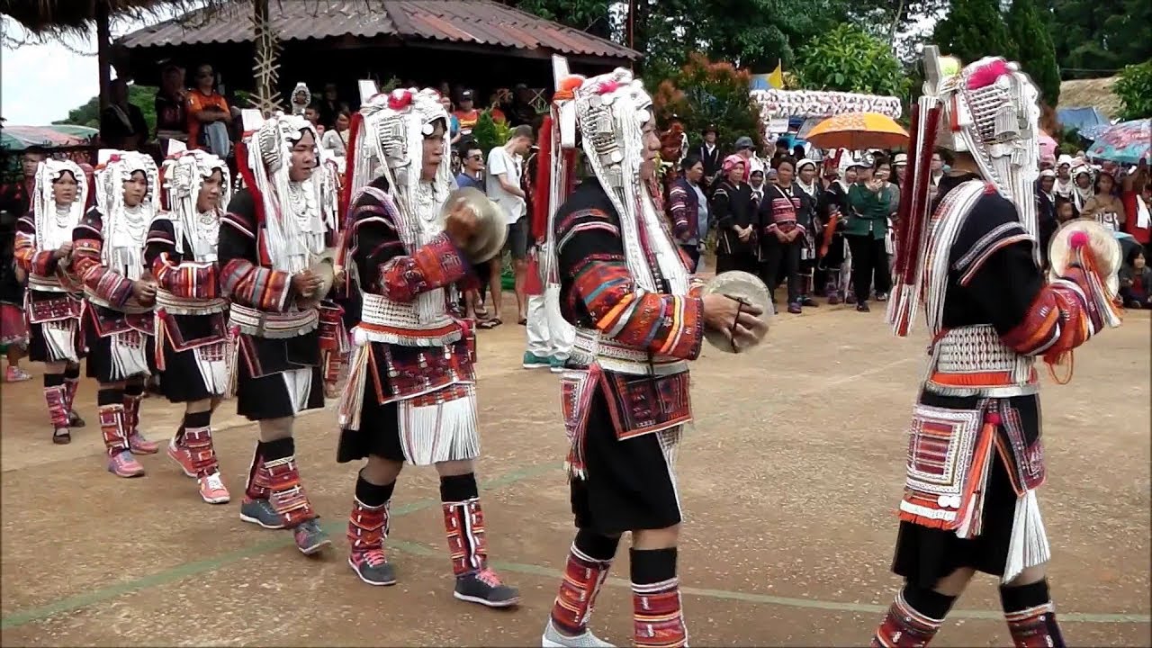 Akha dance "Loimi part-3 Traditional(from Akha Swing Festival 2017 ...