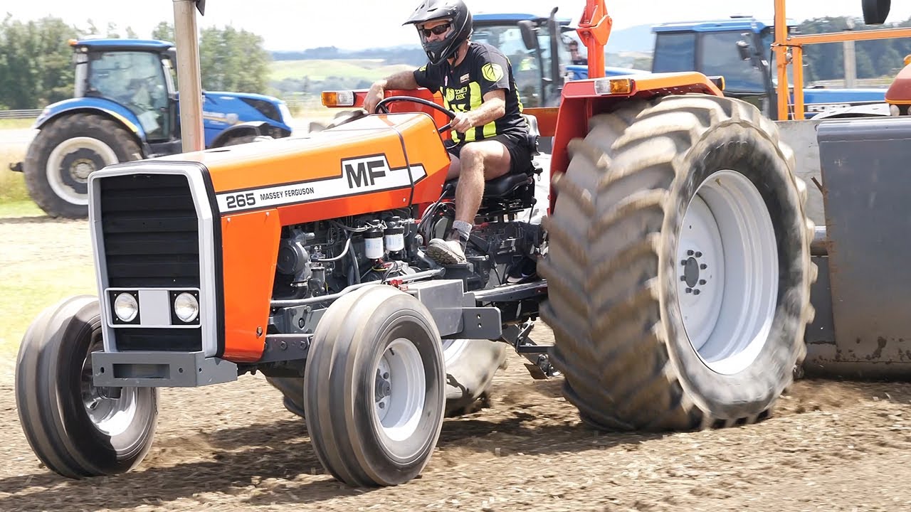 Antique Tractor Pulling - Modified Massey Ferguson 265 at Edendale ...