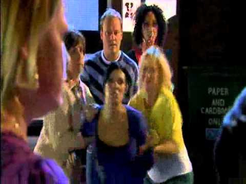 Coronation Street-Carla and Michelle fight. - YouTube