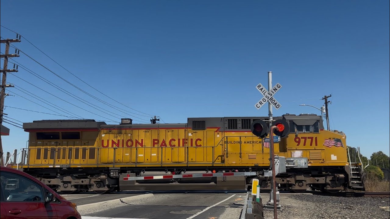 UP 5448 Z-Train Intermodal North - W. Elkhorn Boulevard Railroad ...