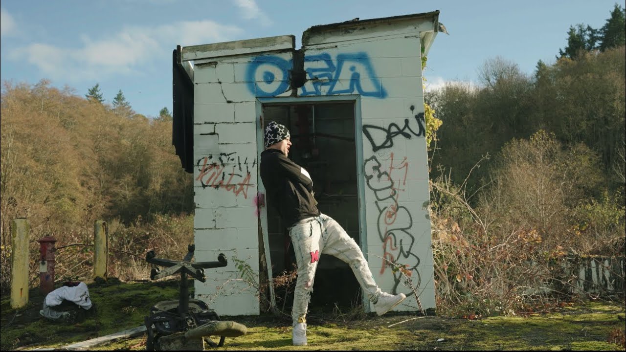 Ryan Joseph - Skizzi (official music video music video ) - YouTube