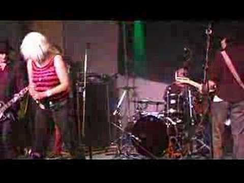The Duel Live At Wasted 2006 - YouTube
