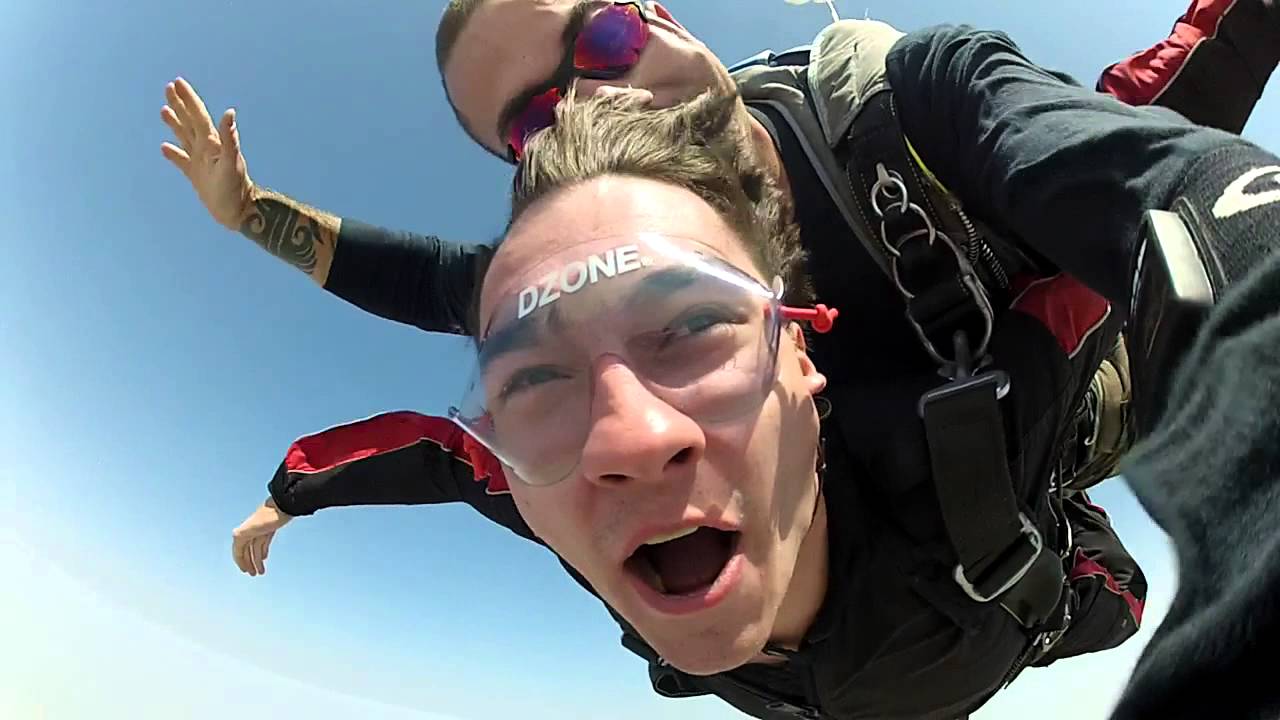 Dylan Cade's DZONE Tandem skydive at Skydive Idaho! - YouTube