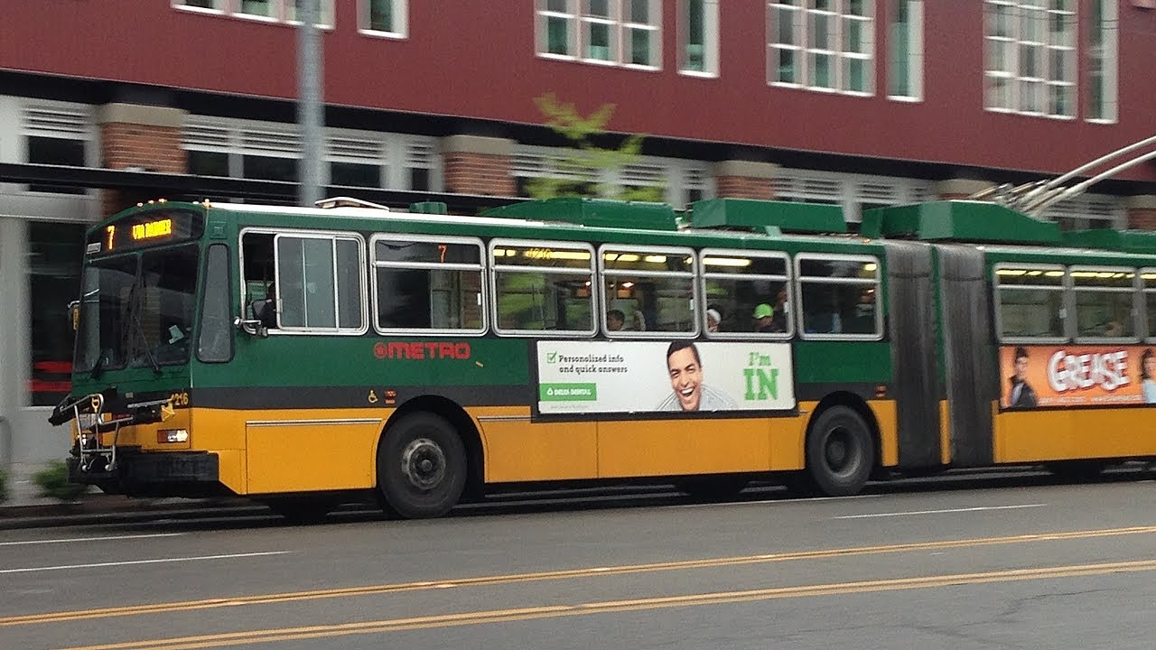 Trolley Bus Breda DuoBus 350 in Seattle【トロリーバス走行音】 - YouTube