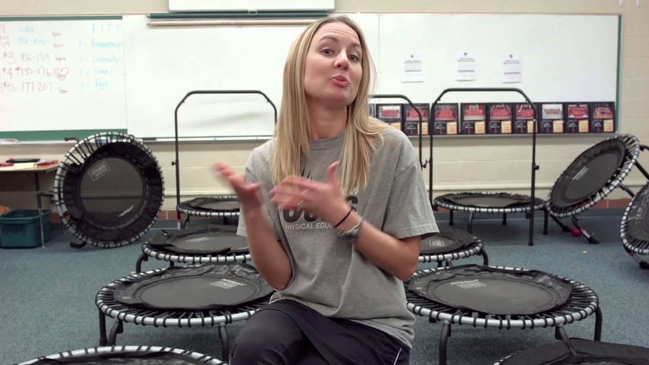 Moscow Middle School Fitness Trampoline Workout | JumpSport - YouTube