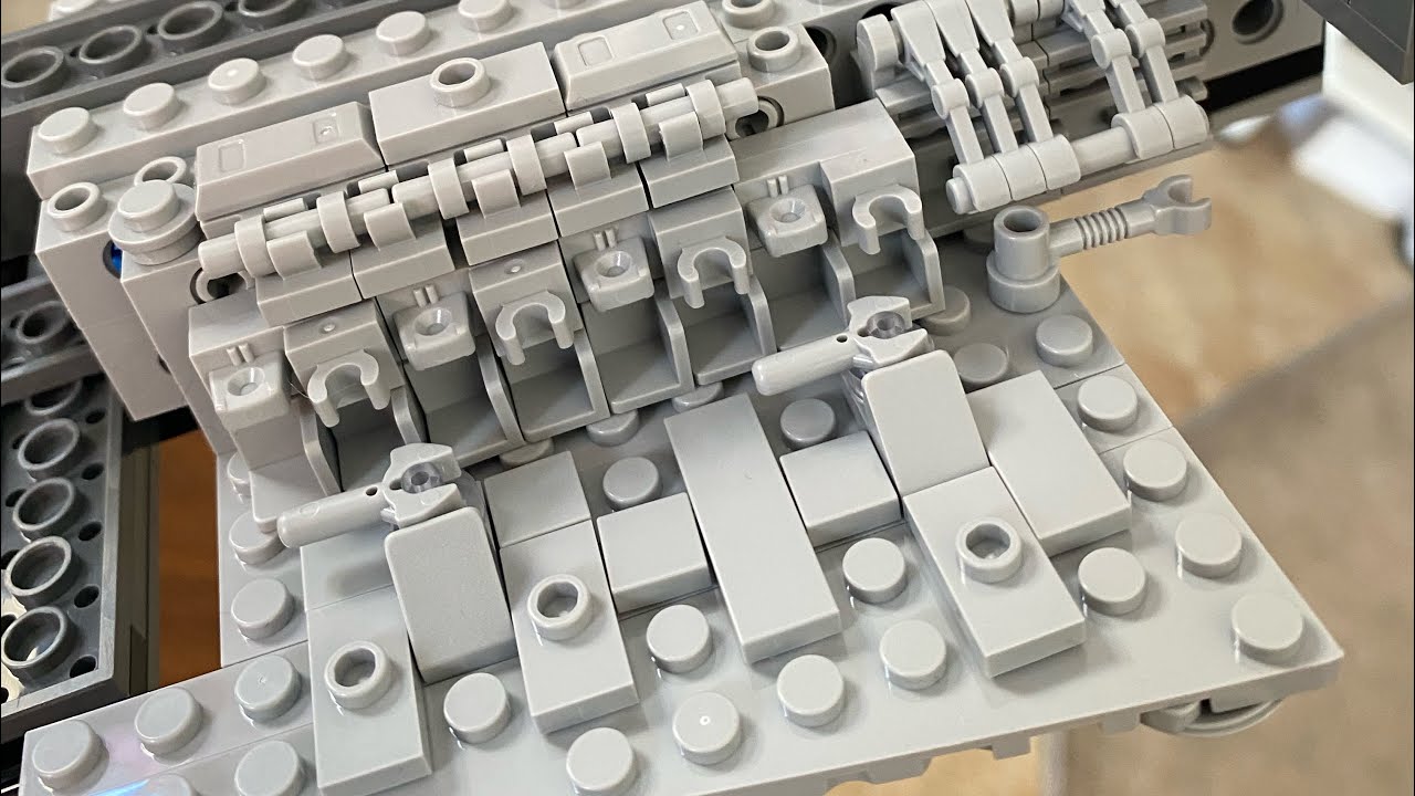 Mould King Executor Super Star Destroyer Bag 4 - YouTube