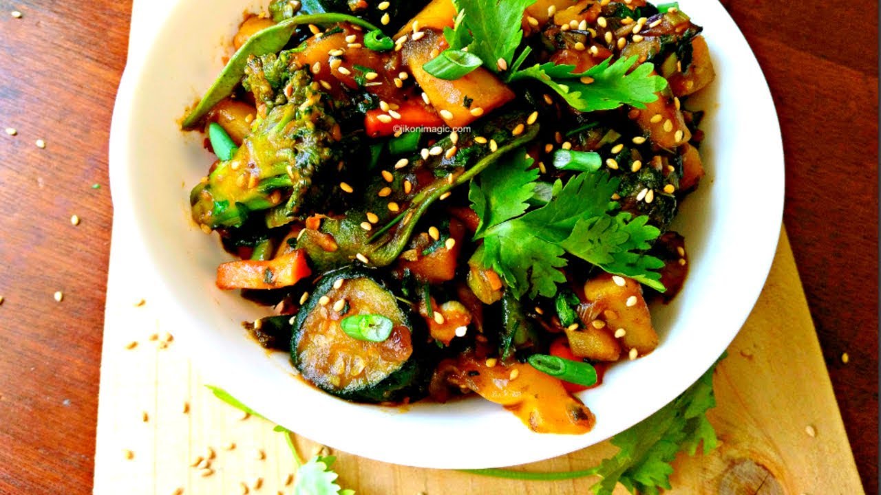 Stir Fry ya Viazi Vitamu (Ngwaci) na Mboga | Jikoni Magic - YouTube