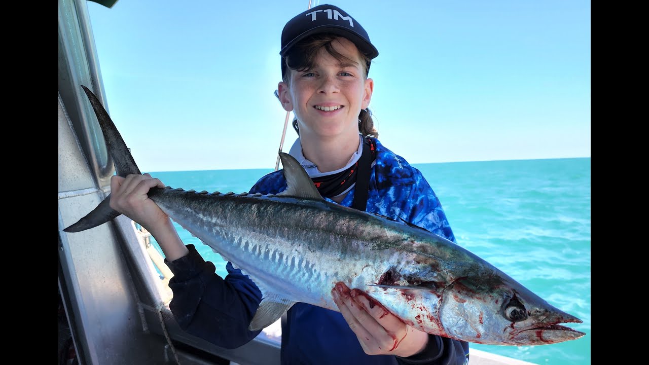 DARWIN HARBOUR BLUEWATER PELAGICS FISHING PART 1 - YouTube