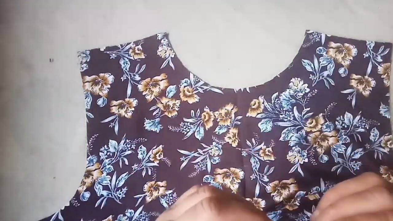 Round collar Neck cutting and stitching||Collar Kurti Neck Design With ...