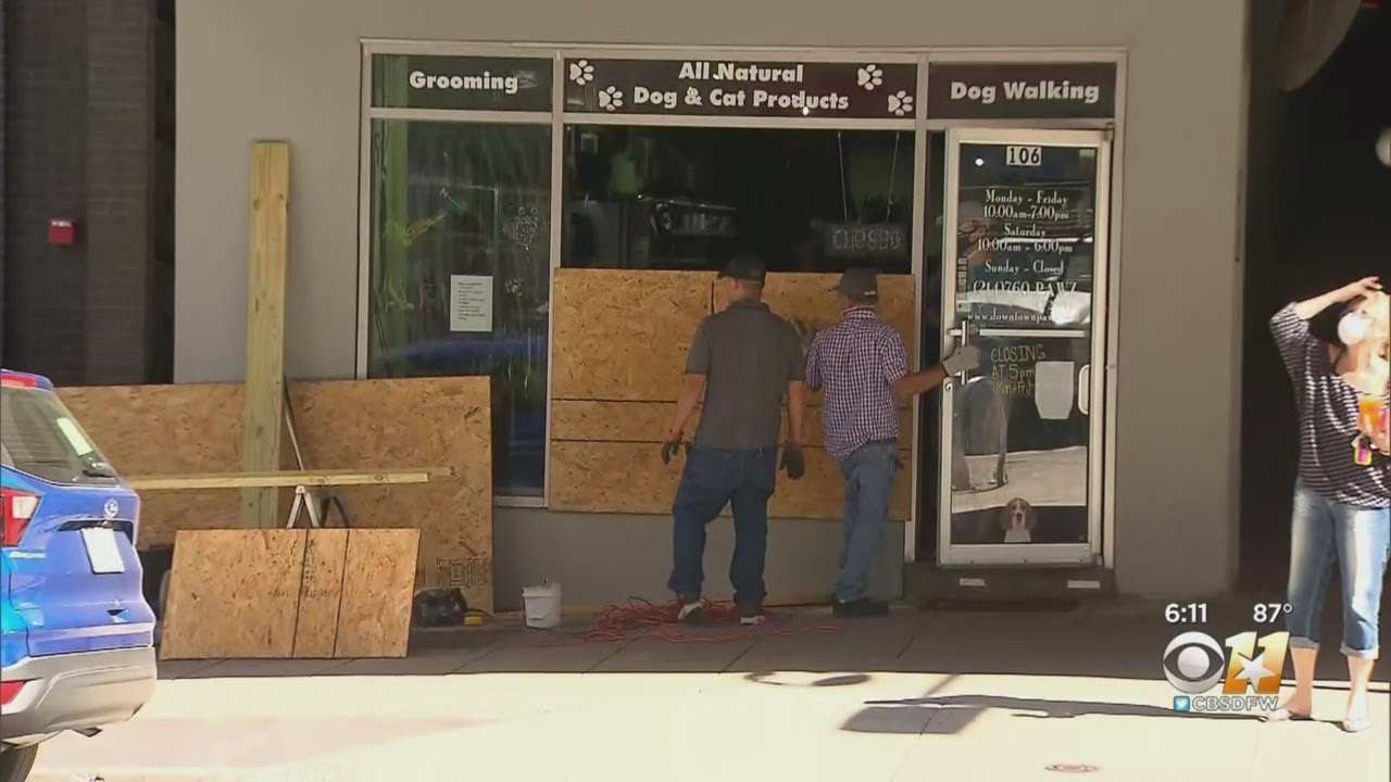 Cleanup Begins For Businesses In Dallas That Were Smashed, Looted - YouTube